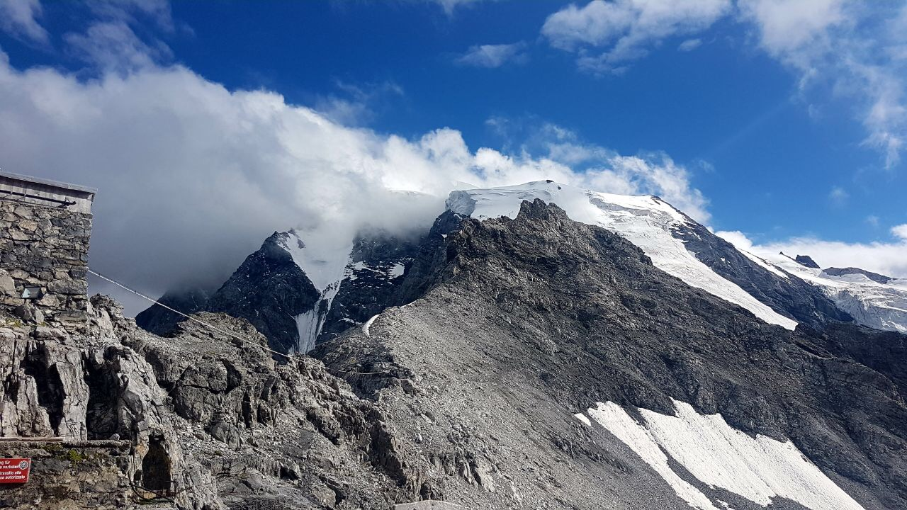 Der Ortler - Alle Routen, Touren & Unterkünfte | Peakwear
